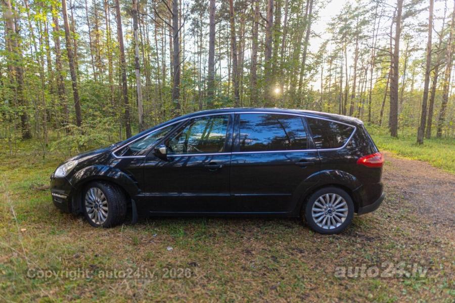 Black Ford S-Max 2011 in Tallinn, with an engine capacity of 2.00 L and mileage of 335 thousand km for 4700 €, photo 9 on AUTOMOTO.COM.LV