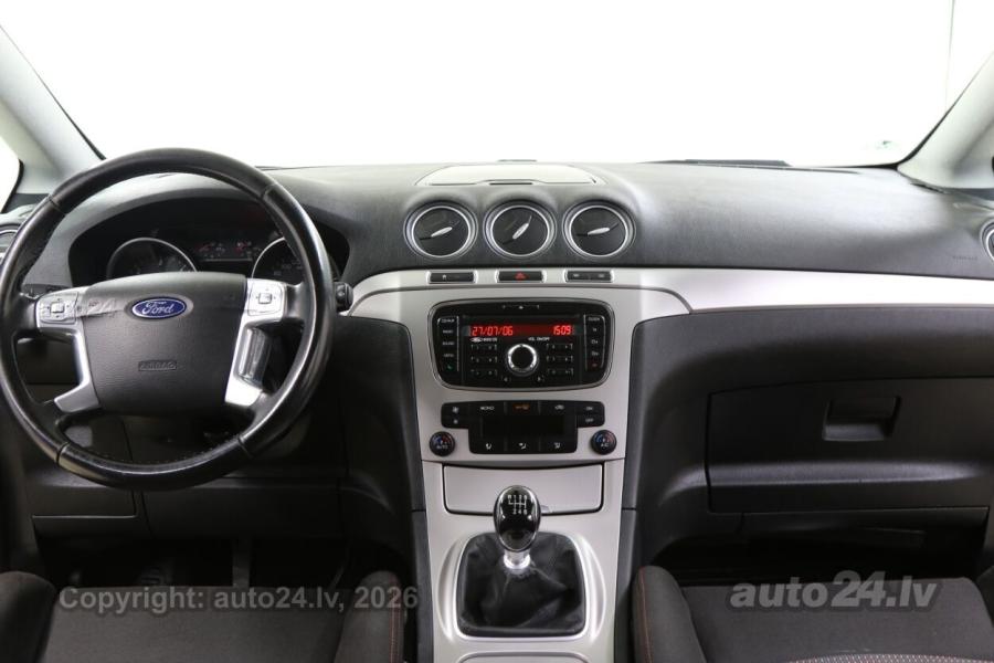 Melns Ford S-Max 2011 Tallina, ar dzinēja tilpumu 2.00 L un nobraukumu 184 tūkst. km par 5999 €, foto 7 vietnē AUTOMOTO.COM.LV