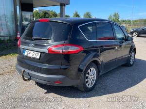 Melns Ford S-Max 2011 Tallina, ar dzinēja tilpumu 2.00 L un nobraukumu 271 tūkst. km par 2500 €, foto 3 vietnē AUTOMOTO.COM.LV