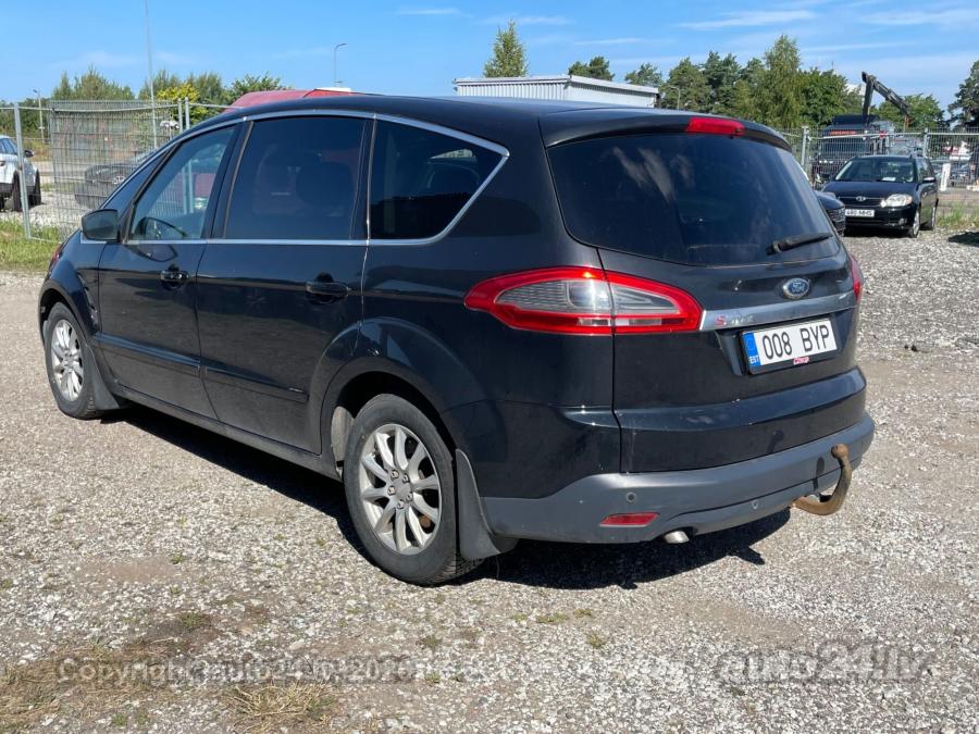 Melns Ford S-Max 2011 Tallina, ar dzinēja tilpumu 2.00 L un nobraukumu 271 tūkst. km par 2500 €, foto 5 vietnē AUTOMOTO.COM.LV