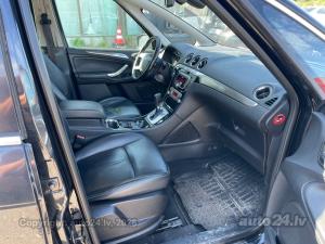 Melns Ford S-Max 2011 Tallina, ar dzinēja tilpumu 2.00 L un nobraukumu 271 tūkst. km par 2500 €, foto 6 vietnē AUTOMOTO.COM.LV