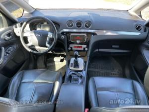 Melns Ford S-Max 2011 Tallina, ar dzinēja tilpumu 2.00 L un nobraukumu 271 tūkst. km par 2500 €, foto 8 vietnē AUTOMOTO.COM.LV