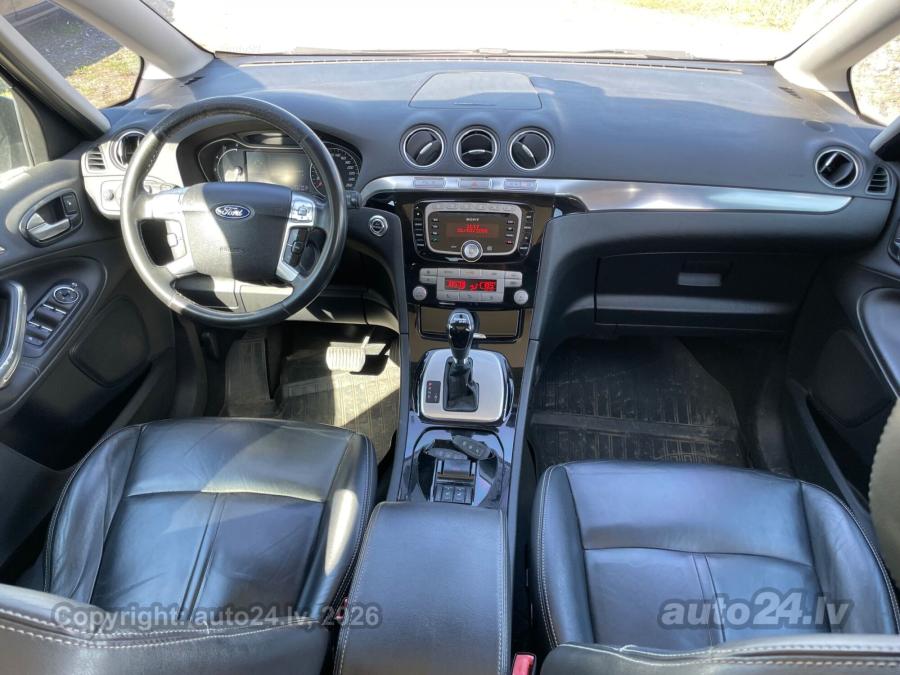 Melns Ford S-Max 2011 Tallina, ar dzinēja tilpumu 2.00 L un nobraukumu 271 tūkst. km par 2500 €, foto 8 vietnē AUTOMOTO.COM.LV