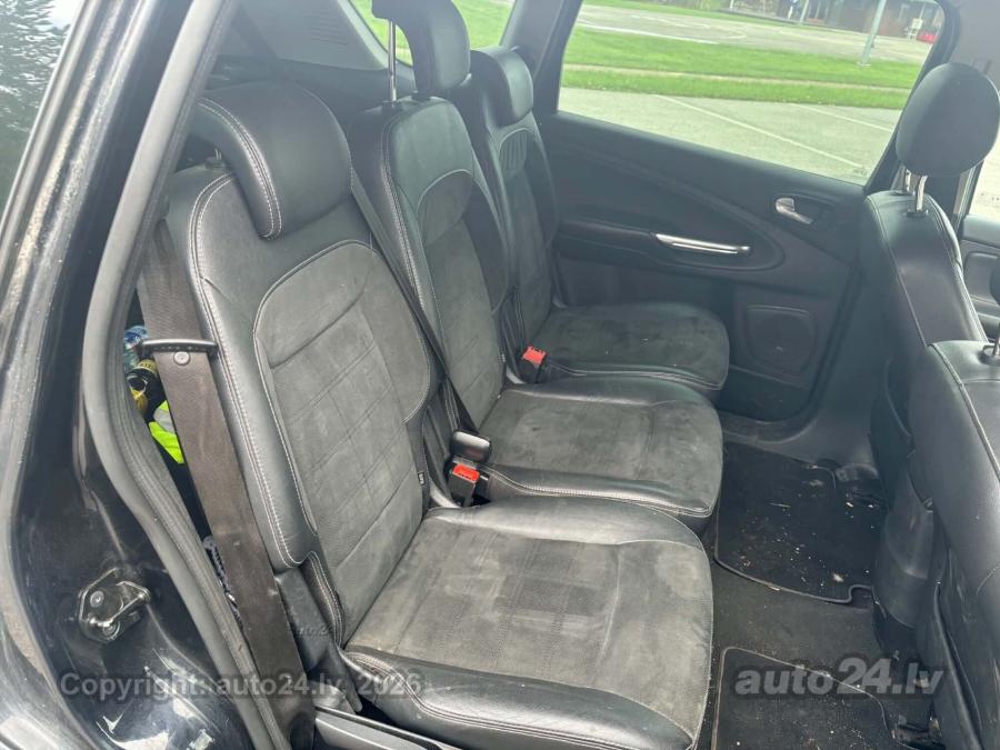 Black Ford S-Max 2011 in Saue, with an engine capacity of 2.00 L and mileage of 446 thousand km for 2150 €, photo 6 on AUTOMOTO.COM.LV