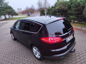 Black Ford S-Max 2012 in Mazeikiai, with an engine capacity of 2.20 L and mileage of 267 thousand km for 5400 €, photo 12 on AUTOMOTO.COM.LV