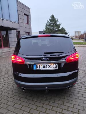 Black Ford S-Max 2012 in Mazeikiai, with an engine capacity of 2.20 L and mileage of 267 thousand km for 5400 €, photo 13 on AUTOMOTO.COM.LV