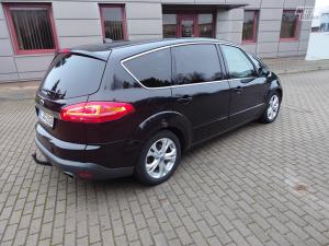 Black Ford S-Max 2012 in Mazeikiai, with an engine capacity of 2.20 L and mileage of 267 thousand km for 5400 €, photo 14 on AUTOMOTO.COM.LV