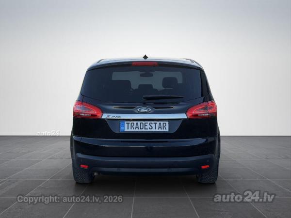 Black Ford S-Max 2012 in Parnu, with an engine capacity of 2.00 L and mileage of 229 thousand km for 6490 €, photo 6 on AUTOMOTO.COM.LV
