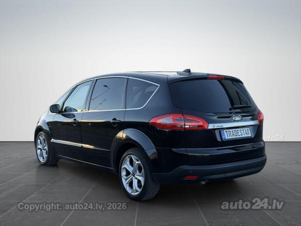 Melns Ford S-Max 2012 Pērnava, ar dzinēja tilpumu 2.00 L un nobraukumu 229 tūkst. km par 6490 €, foto 7 vietnē AUTOMOTO.COM.LV