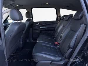 Black Ford S-Max 2012 in Parnu, with an engine capacity of 2.00 L and mileage of 229 thousand km for 6490 €, photo 10 on AUTOMOTO.COM.LV