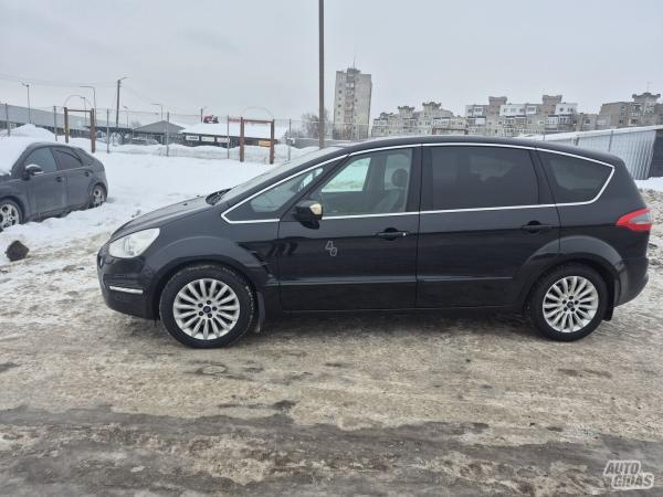 Black Ford S-Max 2012 in Kaunas, with an engine capacity of 2.00 L and mileage of 390 thousand km for 5500 €, photo 3 on AUTOMOTO.COM.LV