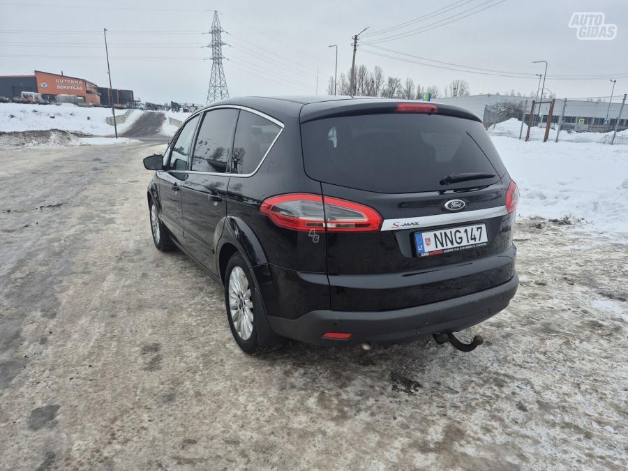 Black Ford S-Max 2012 in Kaunas, with an engine capacity of 2.00 L and mileage of 390 thousand km for 5500 €, photo 4 on AUTOMOTO.COM.LV