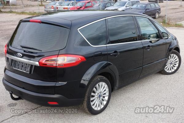 Melns Ford S-Max 2012 Tartu, ar dzinēja tilpumu 2.00 L un nobraukumu 310 tūkst. km par 7899 €, foto 4 vietnē AUTOMOTO.COM.LV
