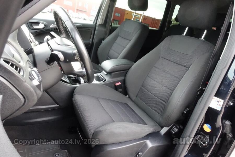 Melns Ford S-Max 2012 Tartu, ar dzinēja tilpumu 2.00 L un nobraukumu 310 tūkst. km par 7899 €, foto 8 vietnē AUTOMOTO.COM.LV