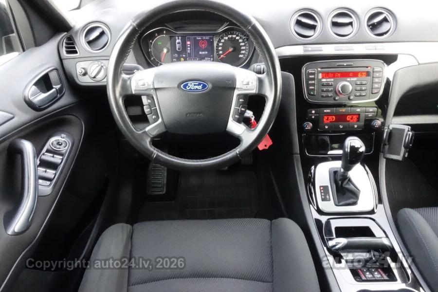 Melns Ford S-Max 2012 Tartu, ar dzinēja tilpumu 2.00 L un nobraukumu 310 tūkst. km par 7899 €, foto 15 vietnē AUTOMOTO.COM.LV