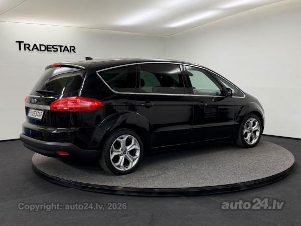 Melns Ford S-Max 2012 Pērnava, ar dzinēja tilpumu 2.00 L un nobraukumu 229 tūkst. km par 5490 €, foto 5 vietnē AUTOMOTO.COM.LV