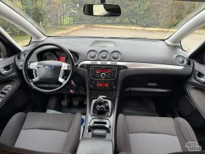 Melns Ford S-Max 2012 Mažeikiai, ar dzinēja tilpumu 2.00 L un nobraukumu 268 tūkst. km par 4300 €, foto 28 vietnē AUTOMOTO.COM.LV