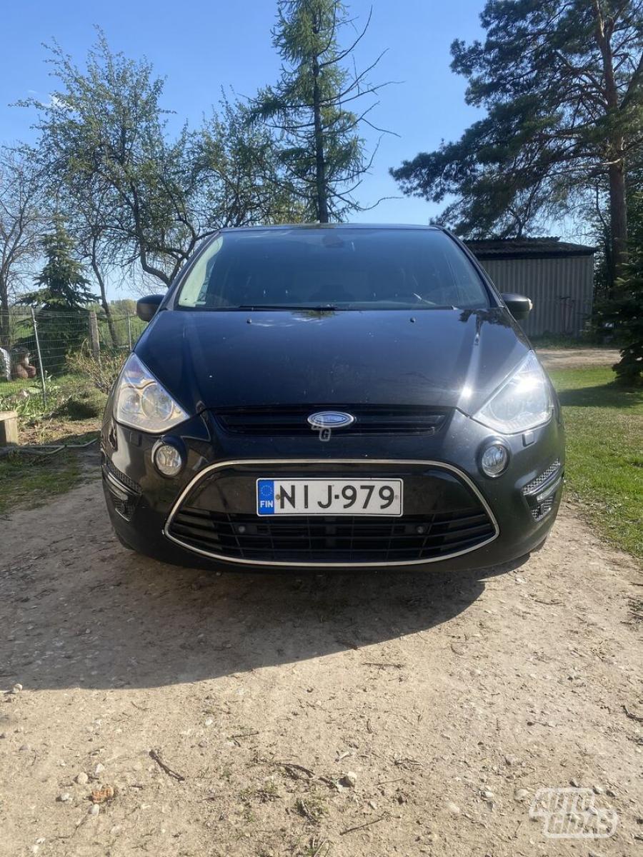 Melns Ford S-Max 2012 Panevēža, ar dzinēja tilpumu 2.00 L un nobraukumu 378 tūkst. km par 3000 €, foto 1 vietnē AUTOMOTO.COM.LV