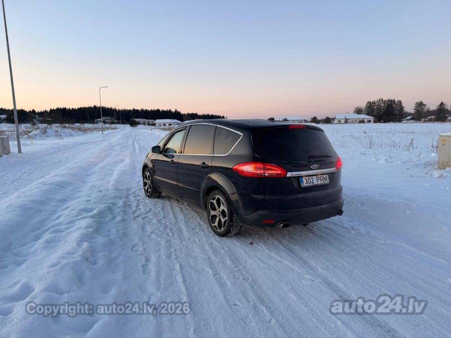 Black Ford S-Max 2013 in Tallinn, with an engine capacity of 2.20 L and mileage of 157 thousand km for 6900 €, photo 3 on AUTOMOTO.COM.LV