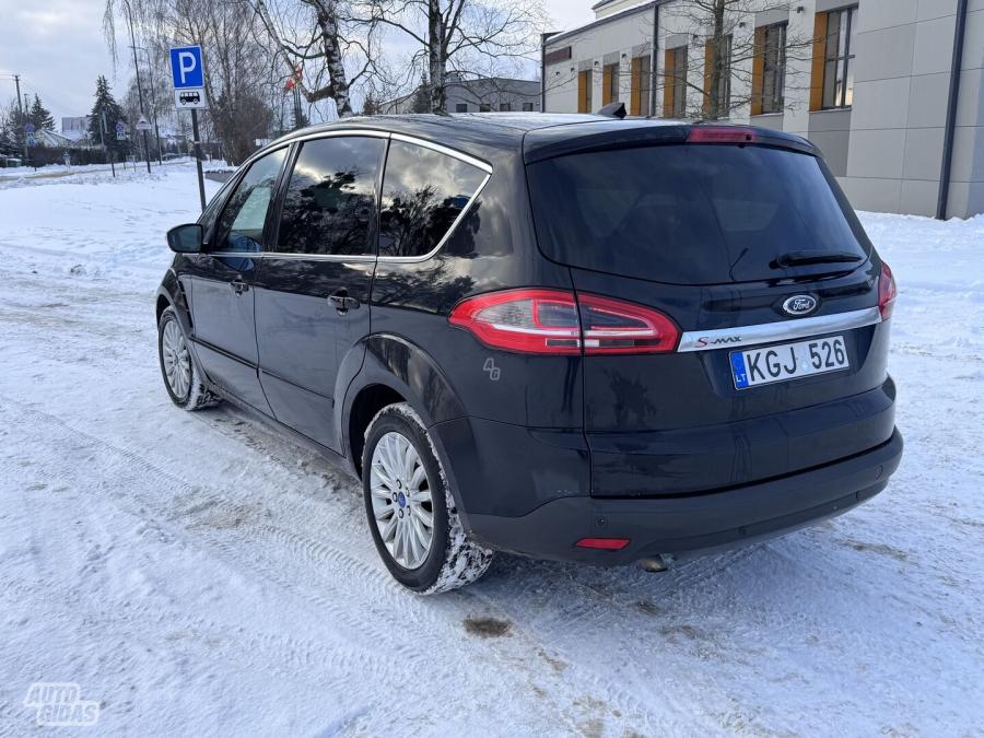 Black Ford S-Max 2014 in Kaunas, with an engine capacity of 2.00 L and mileage of 376 thousand km for 3999 €, photo 4 on AUTOMOTO.COM.LV