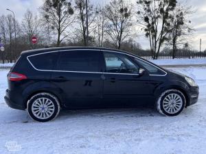 Black Ford S-Max 2014 in Kaunas, with an engine capacity of 2.00 L and mileage of 376 thousand km for 3999 €, photo 5 on AUTOMOTO.COM.LV