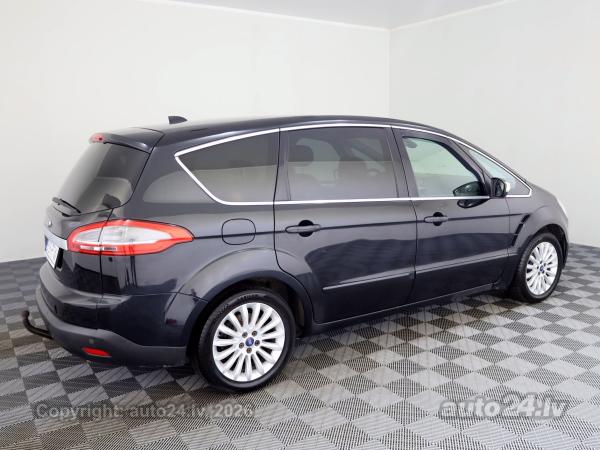 Black Ford S-Max 2014 in Tallinn, with an engine capacity of 2.00 L and mileage of 384 thousand km for 3799 €, photo 3 on AUTOMOTO.COM.LV