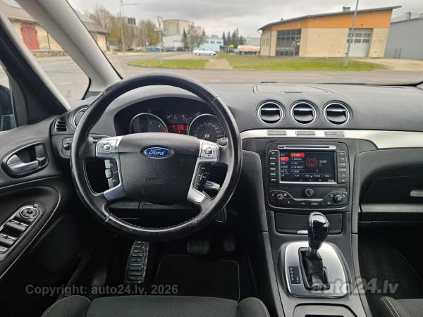 Black Ford S-Max 2014 in Paide, with an engine capacity of 2.00 L and mileage of 293 thousand km for 5490 €, photo 9 on AUTOMOTO.COM.LV