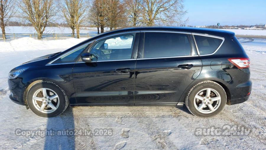 Melns Ford S-Max 2015 Viljandi, ar dzinēja tilpumu 2.00 L un nobraukumu 345 tūkst. km par 9850 €, foto 5 vietnē AUTOMOTO.COM.LV