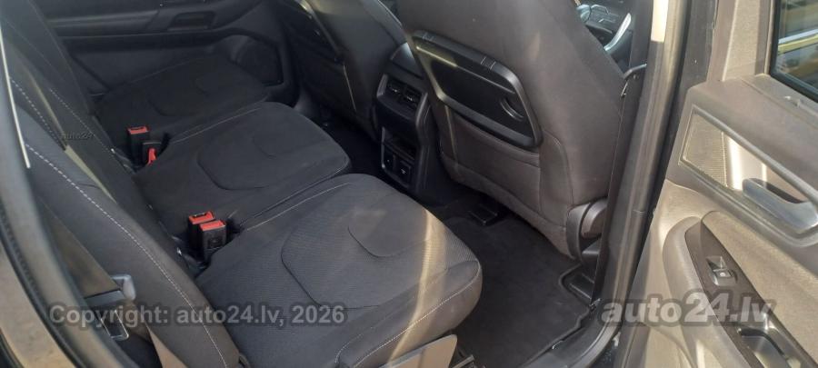 Black Ford S-Max 2015 in Tallinn, with an engine capacity of 2.00 L and mileage of 132 thousand km for 9999 €, photo 20 on AUTOMOTO.COM.LV