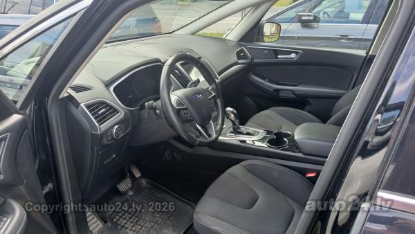 Black Ford S-Max 2017 in Parnu, with an engine capacity of 2.00 L and mileage of 296 thousand km for 7699 €, photo 8 on AUTOMOTO.COM.LV