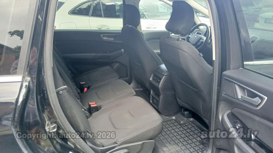 Black Ford S-Max 2017 in Parnu, with an engine capacity of 2.00 L and mileage of 296 thousand km for 7699 €, photo 11 on AUTOMOTO.COM.LV