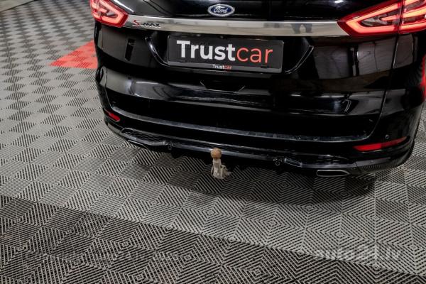 Black Ford S-Max 2019 in Parnu, with an engine capacity of 2.00 L and mileage of 280 thousand km for 11900 €, photo 11 on AUTOMOTO.COM.LV