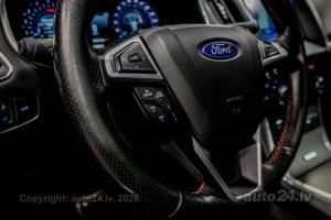 Melns Ford S-Max 2019 Pērnava, ar dzinēja tilpumu 2.00 L un nobraukumu 280 tūkst. km par 11900 €, foto 22 vietnē AUTOMOTO.COM.LV