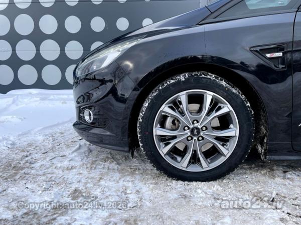 Black Ford S-Max 2019 in Tartu, with an engine capacity of 2.00 L and mileage of 174 thousand km for 15490 €, photo 6 on AUTOMOTO.COM.LV