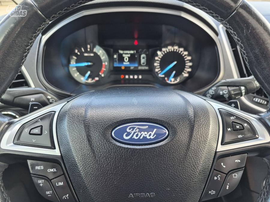 Melns Ford S-Max 2019 Viļņa, ar dzinēja tilpumu 2.00 L un nobraukumu 251 tūkst. km par 11500 €, foto 19 vietnē AUTOMOTO.COM.LV
