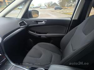 Black Ford S-Max 2020 in Tallinn, with an engine capacity of 2.00 L and mileage of 142 thousand km for 16750 €, photo 9 on AUTOMOTO.COM.LV