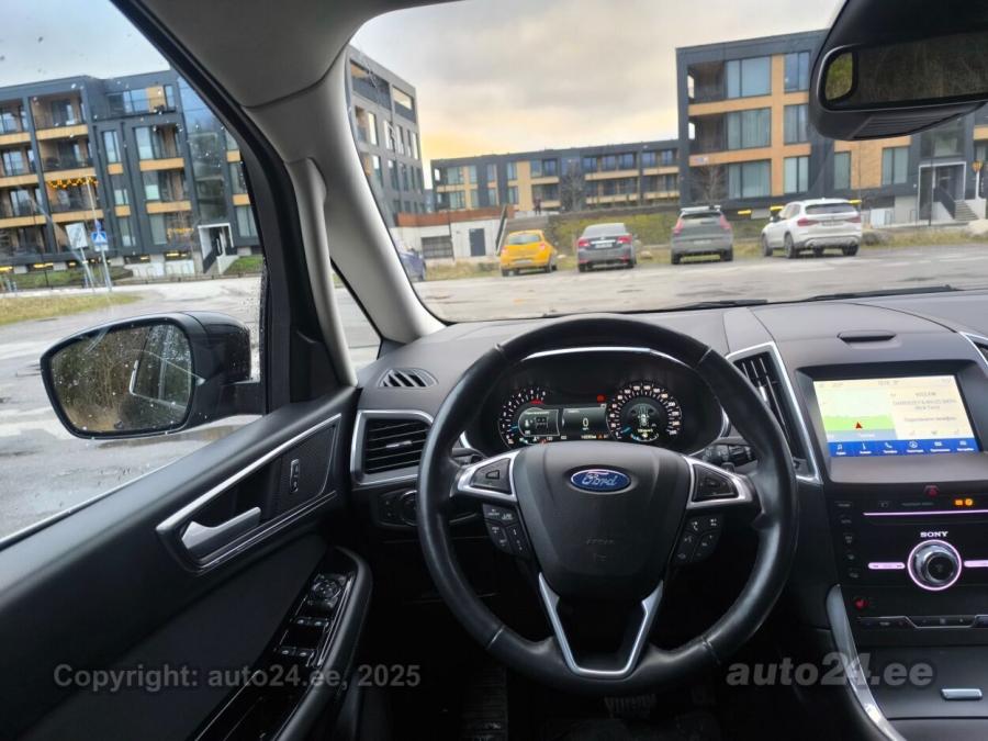 Melns Ford S-Max 2020 Tallina, ar dzinēja tilpumu 2.00 L un nobraukumu 142 tūkst. km par 16750 €, foto 26 vietnē AUTOMOTO.COM.LV