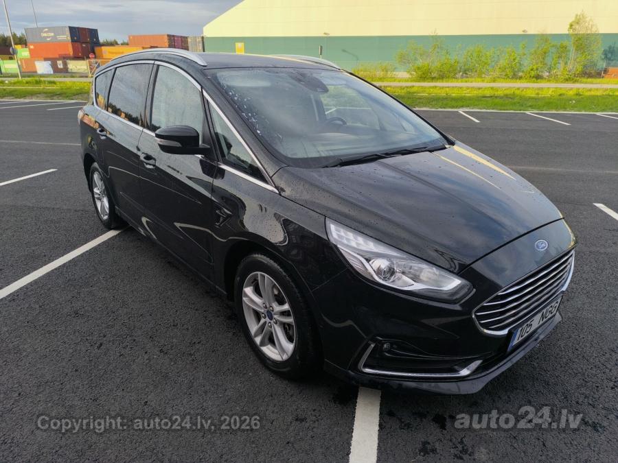 Black Ford S-Max 2020 in Tallinn, with an engine capacity of 2.00 L and mileage of 221 thousand km for 10790 €, photo 3 on AUTOMOTO.COM.LV