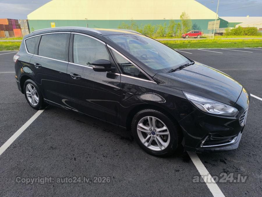 Black Ford S-Max 2020 in Tallinn, with an engine capacity of 2.00 L and mileage of 221 thousand km for 10790 €, photo 4 on AUTOMOTO.COM.LV