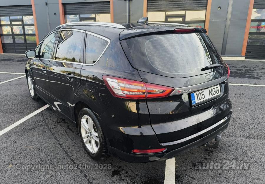 Black Ford S-Max 2020 in Tallinn, with an engine capacity of 2.00 L and mileage of 221 thousand km for 10790 €, photo 8 on AUTOMOTO.COM.LV