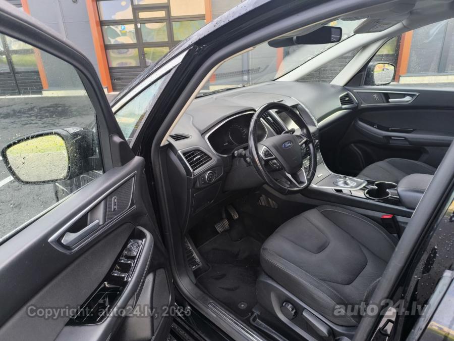 Black Ford S-Max 2020 in Tallinn, with an engine capacity of 2.00 L and mileage of 221 thousand km for 10790 €, photo 14 on AUTOMOTO.COM.LV