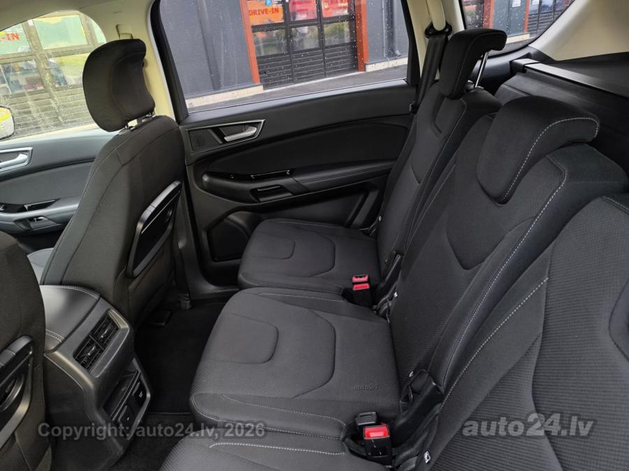 Black Ford S-Max 2020 in Tallinn, with an engine capacity of 2.00 L and mileage of 221 thousand km for 10790 €, photo 15 on AUTOMOTO.COM.LV
