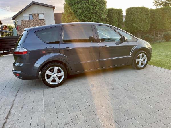 Zils Ford S-Max 2007 Viļņa, ar dzinēja tilpumu 1.80 L un nobraukumu 310 tūkst. km par 2200 €, foto 8 vietnē AUTOMOTO.COM.LV