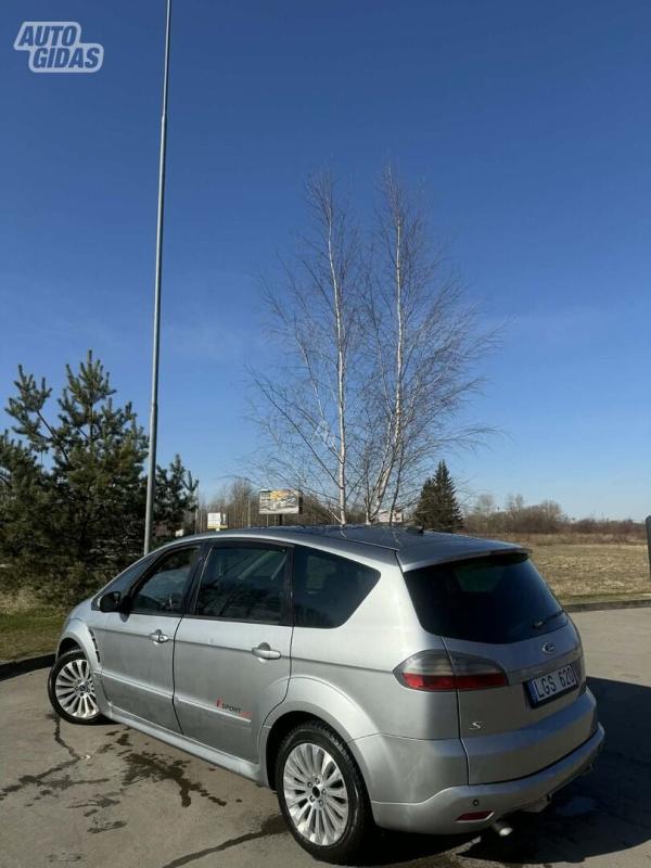 Blue Ford S-Max 2006 in Siauliai, with an engine capacity of 2.00 L and mileage of 300 thousand km for 2350 €, photo 2 on AUTOMOTO.COM.LV