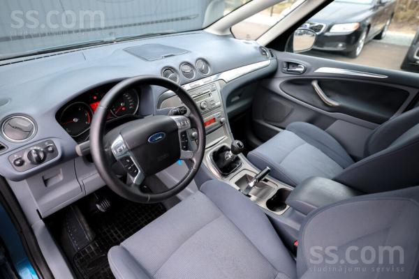 Blue Ford S-Max 2006 in Jelgava, with an engine capacity of 1.80 L and mileage of 0 thousand km for 2450 €, photo 9 on AUTOMOTO.COM.LV