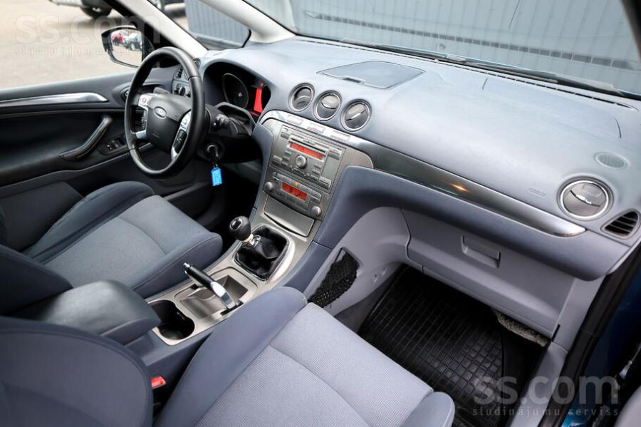 Zils Ford S-Max 2006 Jelgava, ar dzinēja tilpumu 1.80 L un nobraukumu 0 tūkst. km par 2450 €, foto 13 vietnē AUTOMOTO.COM.LV