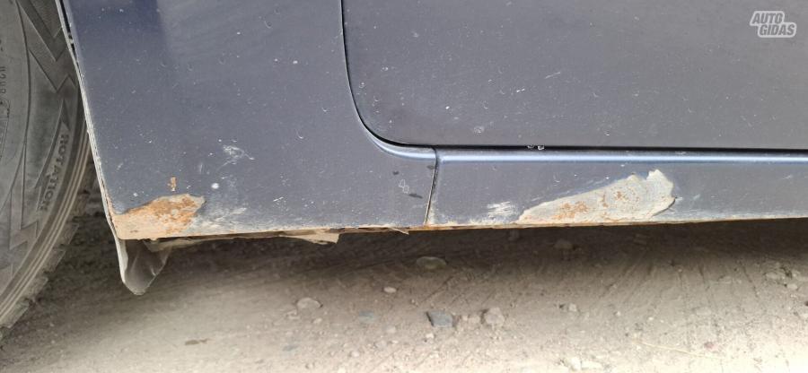 Zils Ford S-Max 2006 Šauļi, ar dzinēja tilpumu 2.00 L un nobraukumu 376 tūkst. km par 1650 €, foto 6 vietnē AUTOMOTO.COM.LV