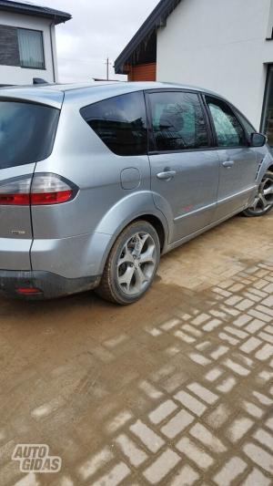Zils Ford S-Max 2006 Panevēža, ar dzinēja tilpumu 2.00 L un nobraukumu 303 tūkst. km par 1899 €, foto  vietnē AUTOMOTO.COM.LV
