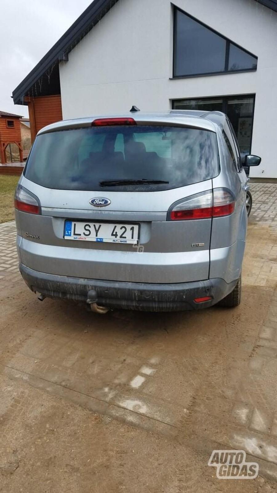 Blue Ford S-Max 2006 in Panevezys, with an engine capacity of 2.00 L and mileage of 303 thousand km for 1899 €, photo 4 on AUTOMOTO.COM.LV