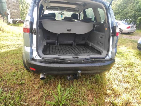 Zils Ford S-Max 2006 Rēzekne, ar dzinēja tilpumu 2.00 L un nobraukumu 320 tūkst. km par 1450 €, foto 5 vietnē AUTOMOTO.COM.LV